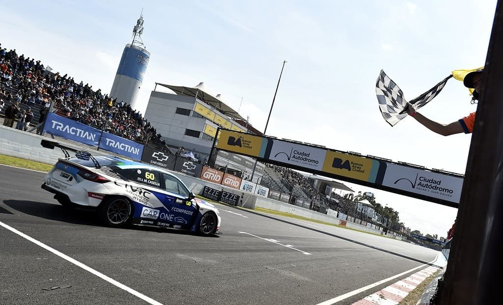 La primera vez: Casella consiguió su primer éxito con el Honda