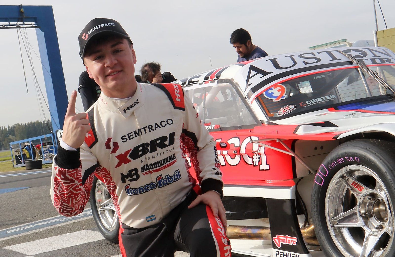 Dueños de las series: Borgert y Provens ganaron en La Plata