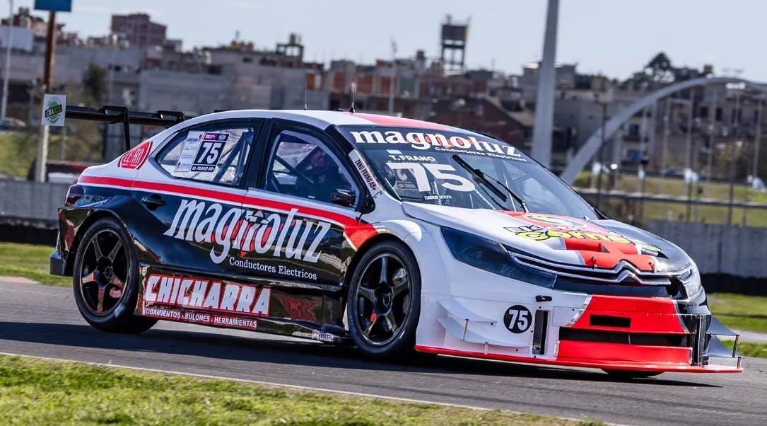 De estreno: Domínguez sube al Citroën del Magnoluz Racing